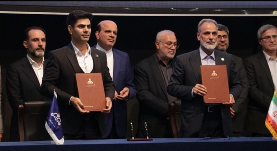 امضا تفاهم نامه همکاری شرکت تجهیزات فرا صنعت آرمان و شرکت نفت و گاز ...